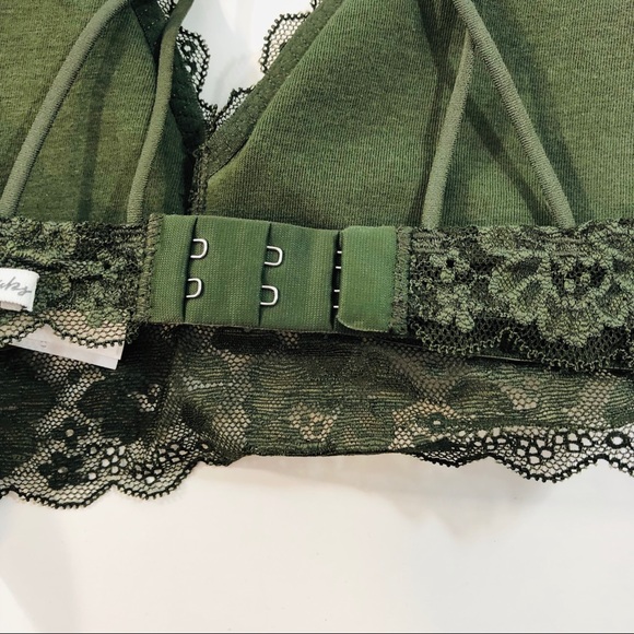 Gilly Hicks | Intimates & Sleepwear | Gilly Hicks Forest Green Bralette ...